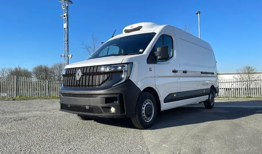 Renault Master 2025 Refrigerated VanL3H2 (LWB) | CoolKit