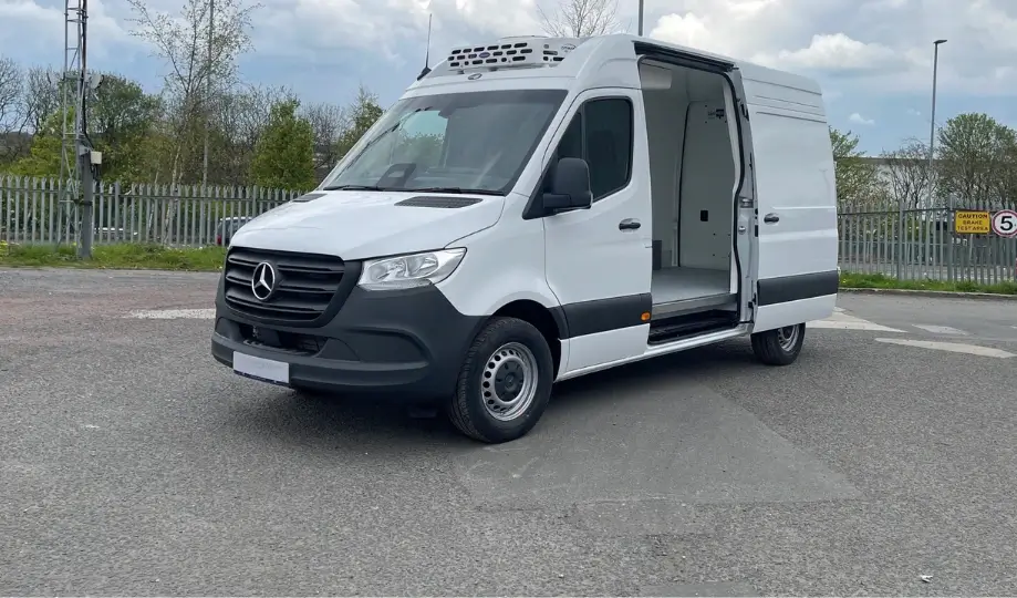 Mercedes Sprinter Fridge Van with Thermo King V200 | CoolKit